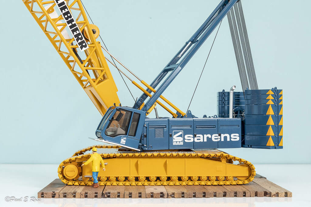比例模型玩具天地 » [NZG] LIEBHERR LR1300 – Sarens