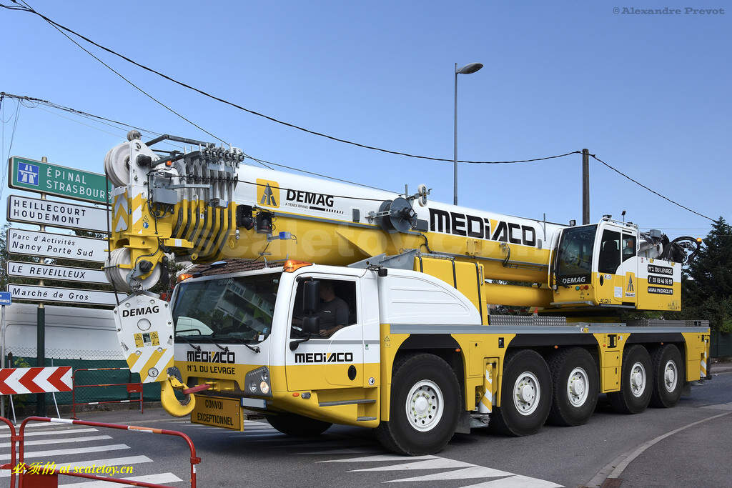 比例模型玩具天地 » [IMC]1:50 MEDIACO-DEMAG AC220-5 德马格220吨吊车 mediaco涂装