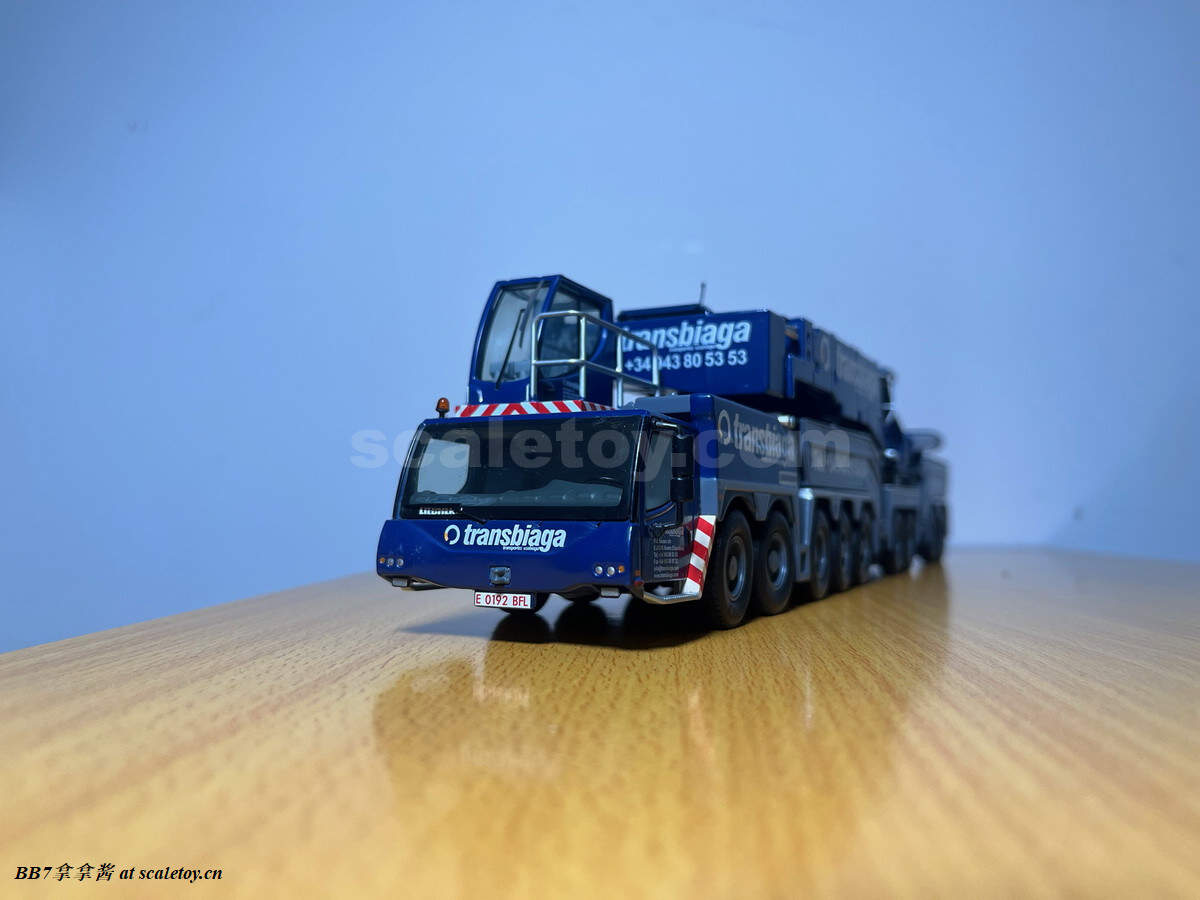 比例模型玩具天地 » [NZG] 1/50 LIEBHERR LTM11200 Transbiaga 把玩小剧场