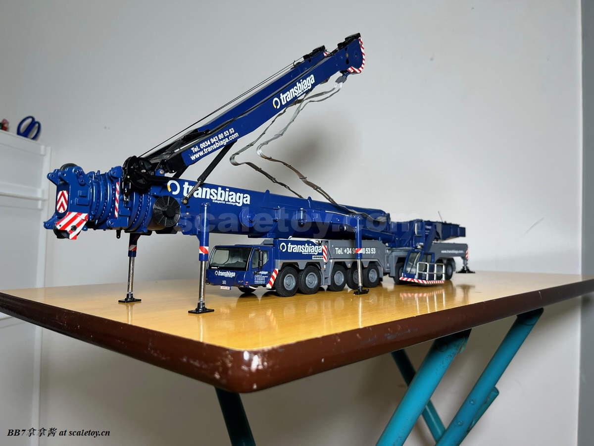 比例模型玩具天地 » [NZG] 1/50 LIEBHERR LTM11200 Transbiaga 把玩小剧场