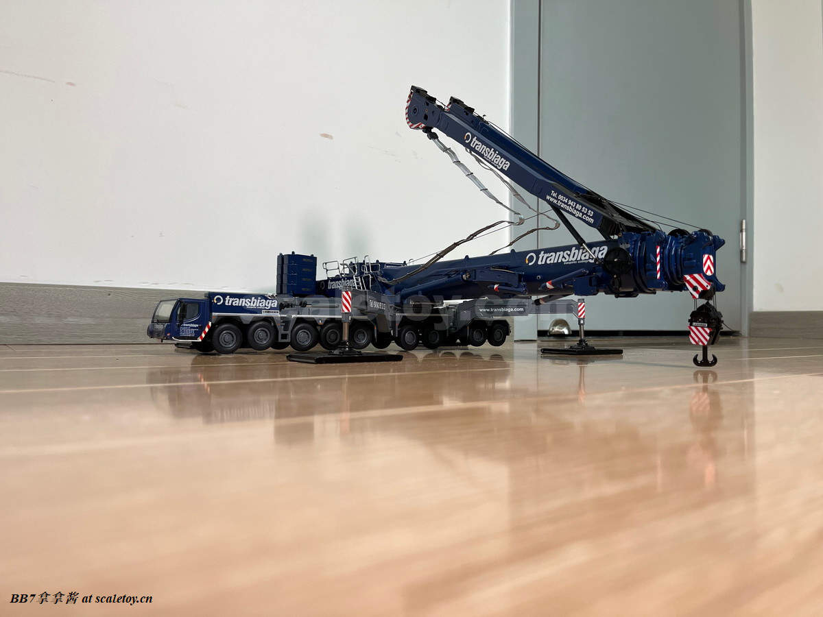 比例模型玩具天地 » [NZG] 1/50 LIEBHERR LTM11200 Transbiaga 把玩小剧场