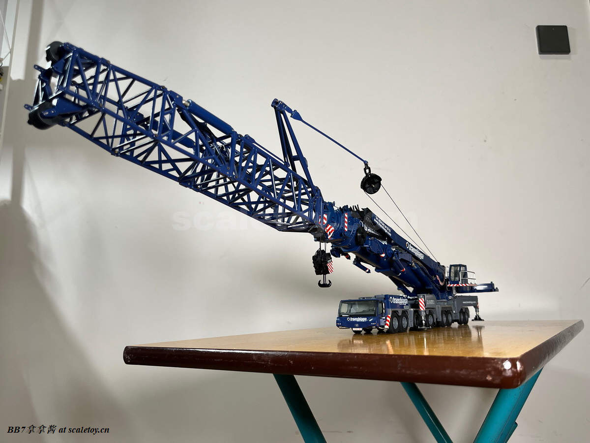 比例模型玩具天地 » [NZG] 1/50 LIEBHERR LTM11200 Transbiaga 把玩小剧场